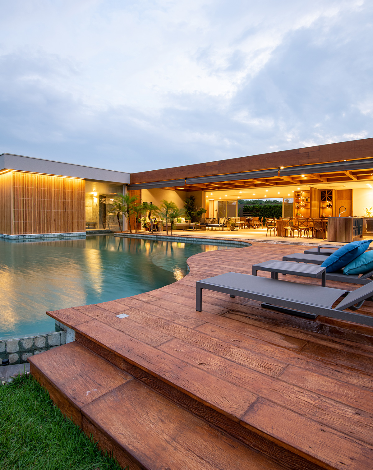 Casa Ampla Integrada à Natureza | Casa de Valentina